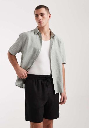 Cotton On Schlichte Leinen-Shorts in Schwarz