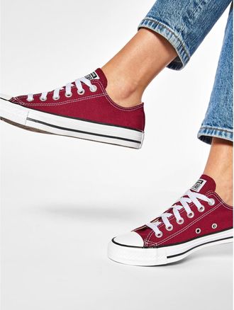 Converse Sneakers aus Stoff Converse Chuck Taylor All Star Ox M9691C Dunkelrot