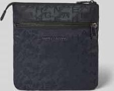 A|X Armani Exchange Umh&auml;ngetasche mit Logo-Muster und Label-Applikation