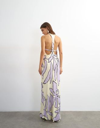 Topshop Robe longue en satin &agrave; encolure d&eacute;gag&eacute;e et d&eacute;tail surpiqu&eacute; - Lilas et lait ribot fleuri-Multi