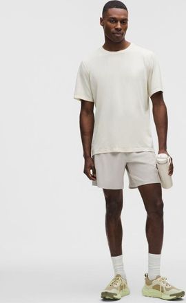 lululemon Pace Breaker Shorts ohne Liner f&uuml;r M&auml;nner - 18 cm - Khaki - Gr&ouml;&szlig;e 2XL