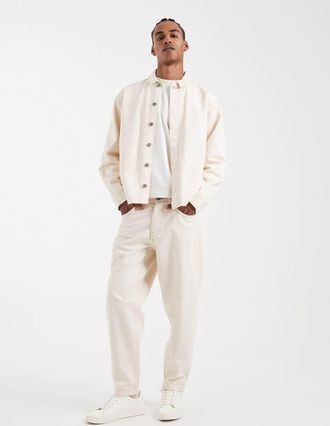 Asos Circular Design Collection - Jean densemble d&eacute;contract&eacute; fusel&eacute; - &Eacute;cru-Blanc