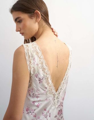 Topshop Mini-Freizeitkleid mit rosa Blumenmuster, Spitzeneinsatz und Biesen in der Taille-Mehrfarbig