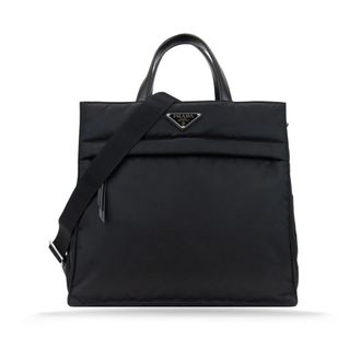 Prada Schultertasche mit Lederdetails - - Bags - Damen - Schwarzk - ONE SIZE
