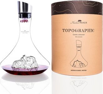 Alaskan Maker Weindekanter, 1,8 l, hochwertiges Borosilikat, handgefertigt, mundgeblasen, mit gepr&auml;gten Bergen, 3-in-1-Verschluss (Filter, Bel&uuml;fter und Ausgie&szlig;er) (
