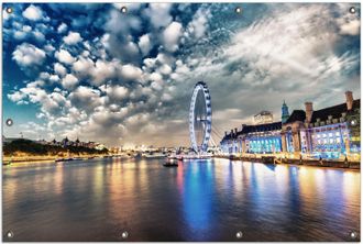 Wallario Outdoor-Poster f&uuml;r Garten oder Balkon N&auml;chtliches Lichterspiel, Motivbanner Gr&ouml;&szlig;e: ca. 100 x 150 cm, Outdoor-Bild