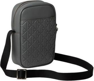 Calvin Klein Sac effet cuir &agrave; bandouli&egrave;re