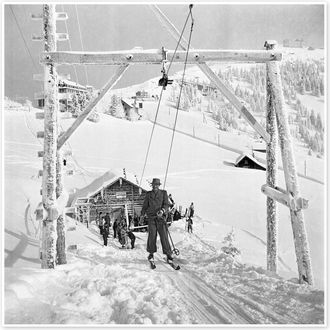 Posterlounge Skilift Rigi-Rotstock, Schweiz, 1941 Poster von Vintage Ski Collection 30 x 30 cm Schwarz-Wei&szlig; Wandbilder Wanddeko