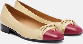 Valentino Garavani Ballerines Valet Du Roi en cuir