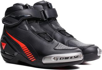 Dainese Superya Shoes, Bel&uuml;ftete Motorradschuhe, Mann, Schwarz/Rot-Fluo, 43