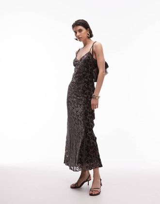 Mango Maxi-Trägerkleid aus Ausbrennersamt in Braun