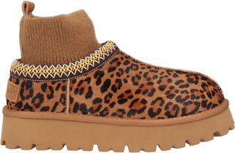 Divine Follie SCHUHE - Stiefeletten auf YOOX.COM