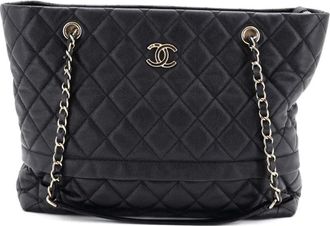 Chanel Rolled Up Quilted Caviar tote bag - Schwarz