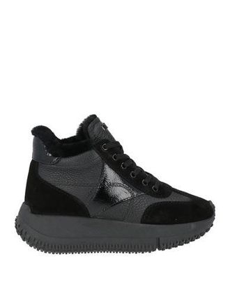 Nila & Nila CHAUSSURES - Sneakers sur YOOX.COM