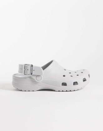 Crocs Sabots classiques avec boucle m&eacute;tallique - Gris atmosph&egrave;re