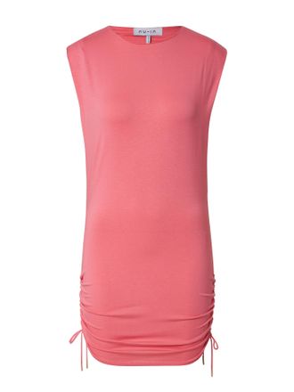 nu-in Kleid