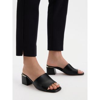 Nine West Pantoletten Nine West CEO-6223-9 Schwarz