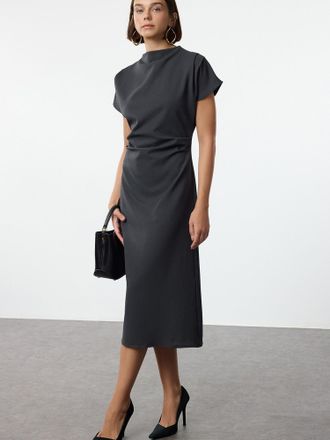 Trendyol Kleid