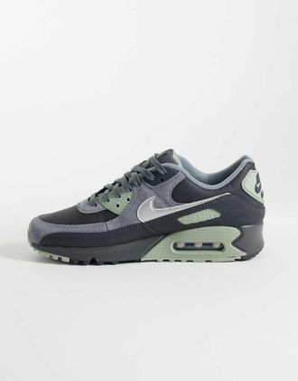 Nike Air Max 90 basket hiver gris et argent m&eacute;tallis&eacute;
