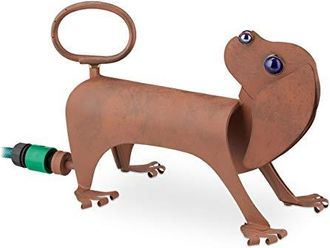 Relaxdays Rasensprenger Hund, Gartendeko Rostoptik, Hundefigur Garten, 4-5 m Spr&uuml;hweite, dekorativer Sprinkler, braun