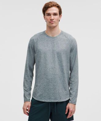 lululemon License to Train Langarmshirt f&uuml;r M&auml;nner - Gr&ouml;&szlig;e 2XL in Heathered Indochine Blue