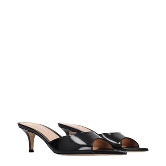 Gianvito Rossi Leather Platform Heels - Black