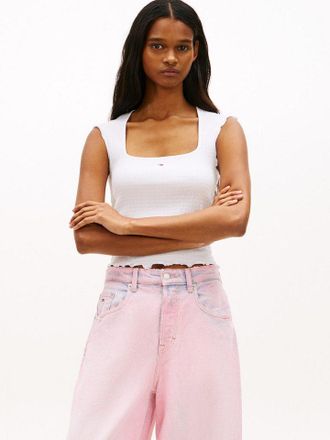 Tommy Jeans Kurzarmshirt TJW SLIM SH SQUARE NCK SMOCK TOP mit dem gewellten Saum