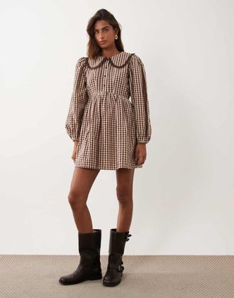 Miss Selfridge Robe &agrave; carreaux avec manches longues et col-Multi