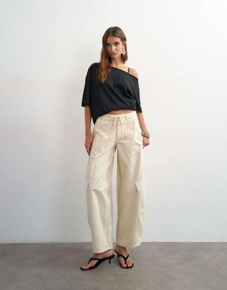 Topshop Pantalon cargo nou&eacute; &agrave; la taille - &Eacute;cru-Neutre