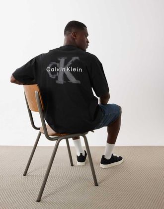 Calvin Klein Jeans T-shirt oversize &agrave; logo monogramme estamp&eacute; - Noir