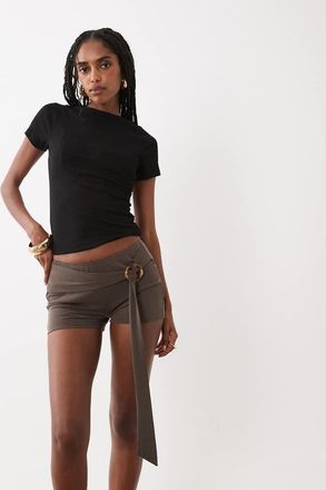 Motel Nivaya - Sehr kurze Shorts in Braun mit G&uuml;rtel