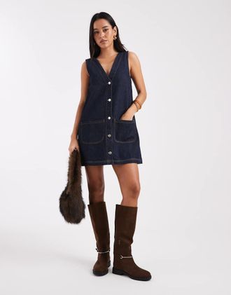 Miss Selfridge Robe chasuble en denim - Indigo-Bleu marine