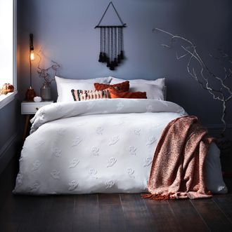 furn. The Linen Yard Der Leinenhof Ghost Tufted Single Duvet Cover Set, Baumwolle, Weiß