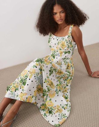 Hope & Ivy A-Linien-Midikleid in Wei&szlig; mit Polka-Dot- und Blumenmuster, Riemchentr&auml;gern und Korsettdetail