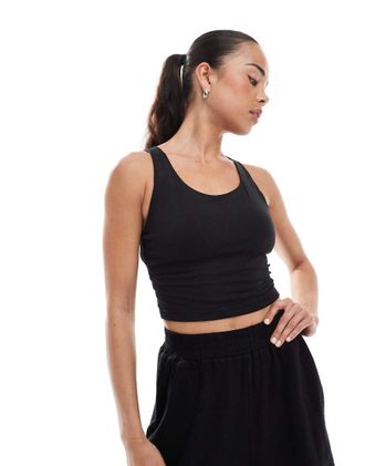 adidas adidas Training - All Me - D&eacute;bardeur avec brassi&egrave;re de sport maintien interm&eacute;diaire - Noir