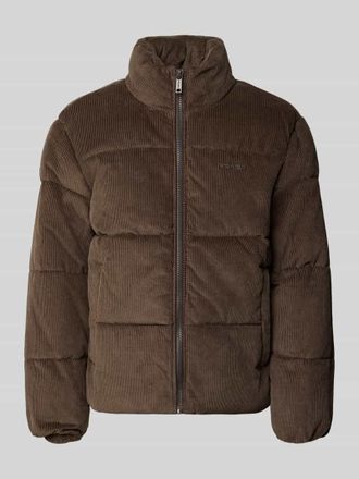 Review Steppjacke mit Cordstruktur