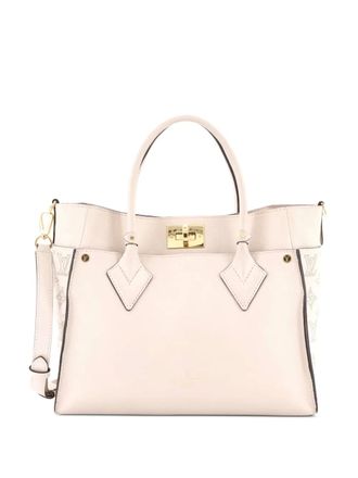 Louis Vuitton On My Side Mahina Leather MM tote bag - Nude