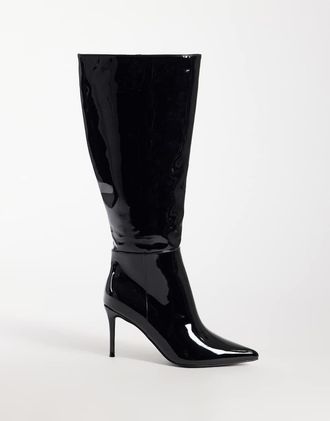 Public Desire Venezuela kniehohe Stiefel mit Stilettoabsatz in schwarzem Lack