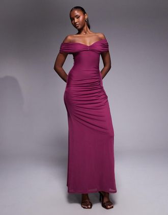 Asos Gerafftes, schulterfreies Maxikleid aus Netzstoff in Pflaume-Lila