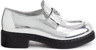 Prada Mocassins en cuir m&eacute;tallis&eacute;