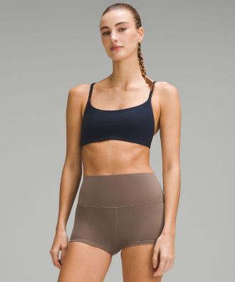 lululemon Wunder Train BH mit Racerback-Tr&auml;gern Leichter Halt A/B-Cups f&uuml;r Frauen - Gr&ouml;&szlig;e 10 in True Navy