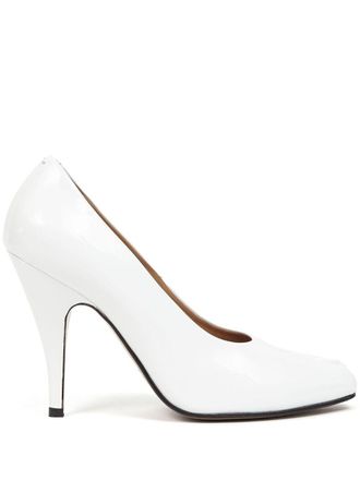Maison Margiela escarpins Tabi 110 mm en cuir verni - Blanc