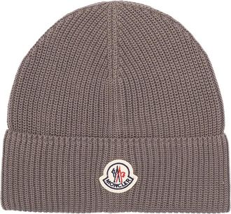 Moncler ribbed logo-patch beanie hat - Grau