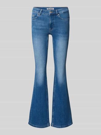 Review Flared Jeans mit mittelhohem Bund in mittelblauer Waschung