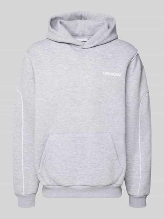 Review Hoodie mit Logo und K&auml;nguru-Tasche