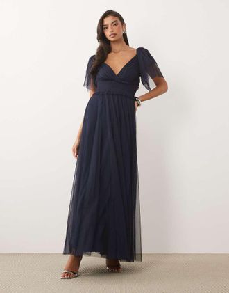 Lace & Beads Robe longue de demoiselle dhonneur en tulle avec manches &eacute;vas&eacute;es, taille fronc&eacute;e et col V - Bleu marine