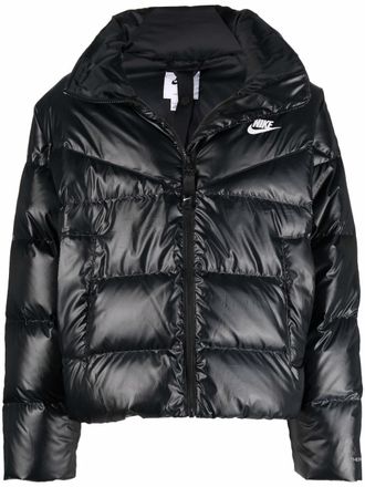 Nike Jacke mit Logo-Print - Schwarz