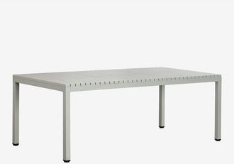 Sklum Sklum - Table de jardin rectangulaire 210x100 cm - Aluminium l&eacute;ger et r&eacute;sistant - Jusqu&agrave; 8 places - Patins r&eacute;glables pour stabilit&eacute;