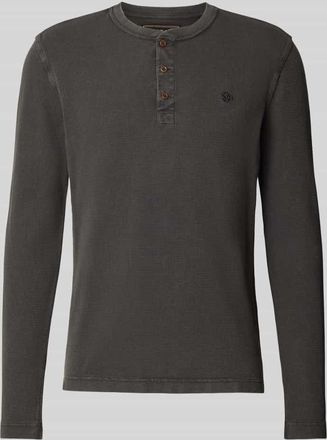 Superdry Longsleeve mit Strukturmuster und Knopfleiste