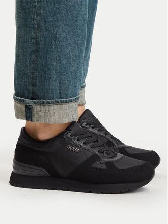 Guess Sneakers FMTTRE FAB12 Schwarz